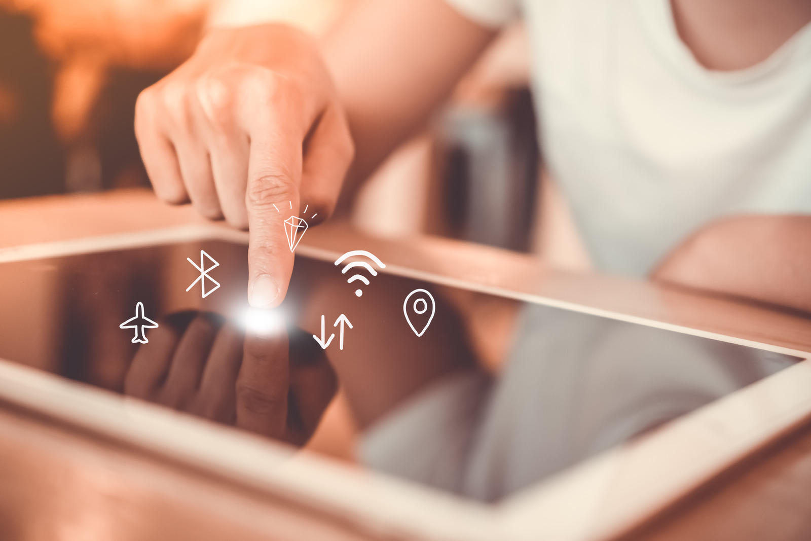 Bluetooth Versions Compared: What's the Difference? | SoundGearLab