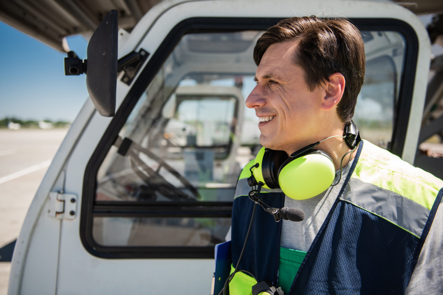The 6 Best Headsets for Truckers in 2024 | SoundGearLab