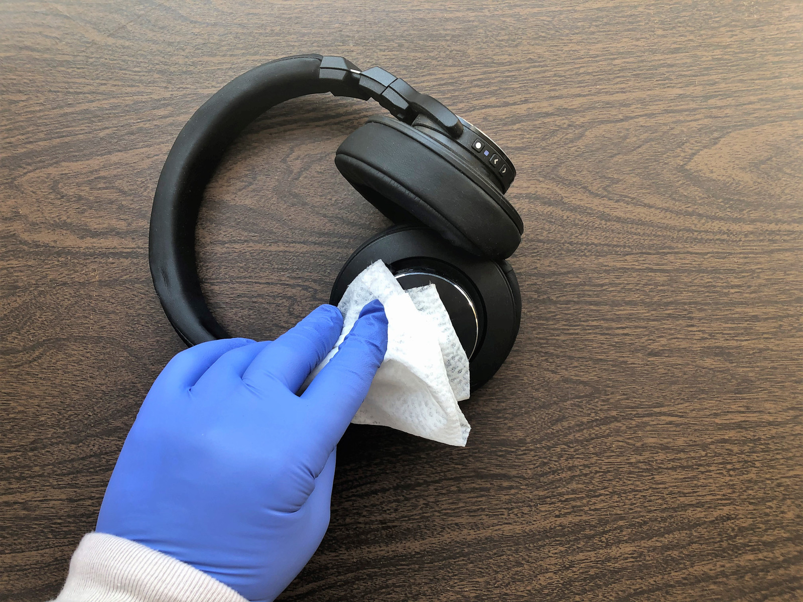 How Long Should Headphones Last? | SoundGearLab