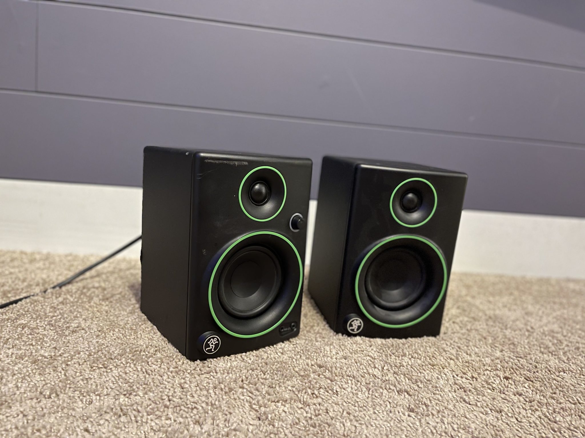 Mackie CR3-X Review | SoundGearLab