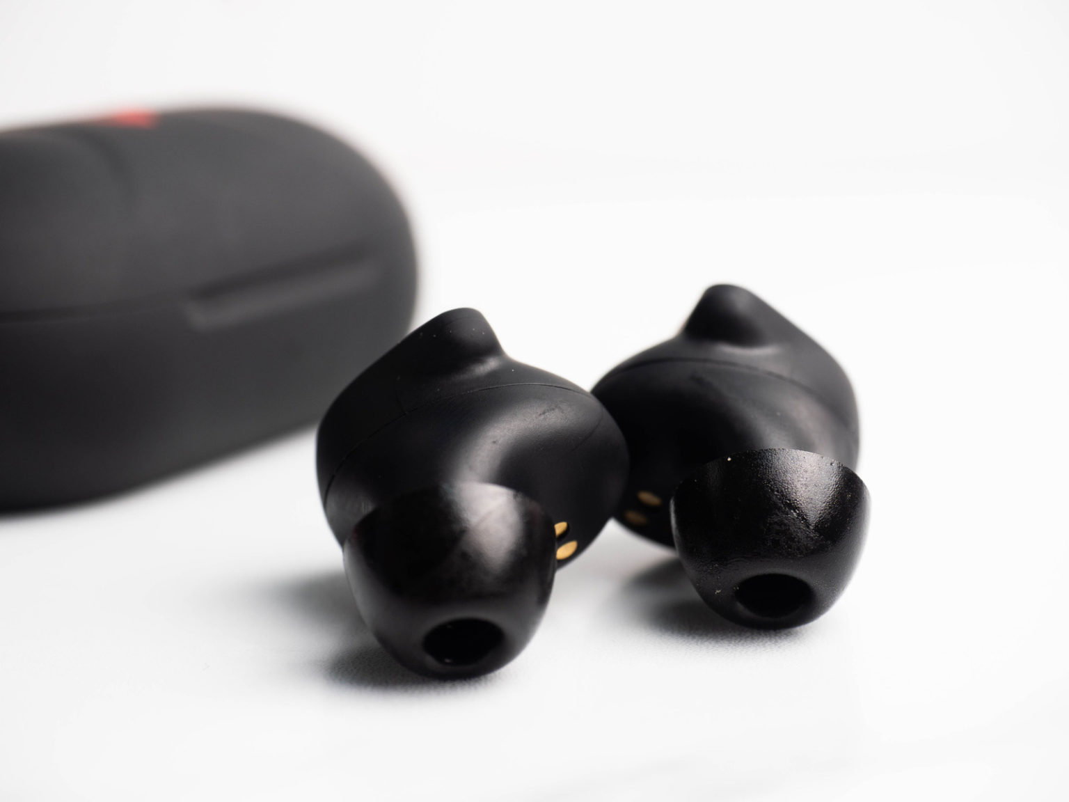 How to charge JLAB Headphones & Earbuds | SoundGearLab